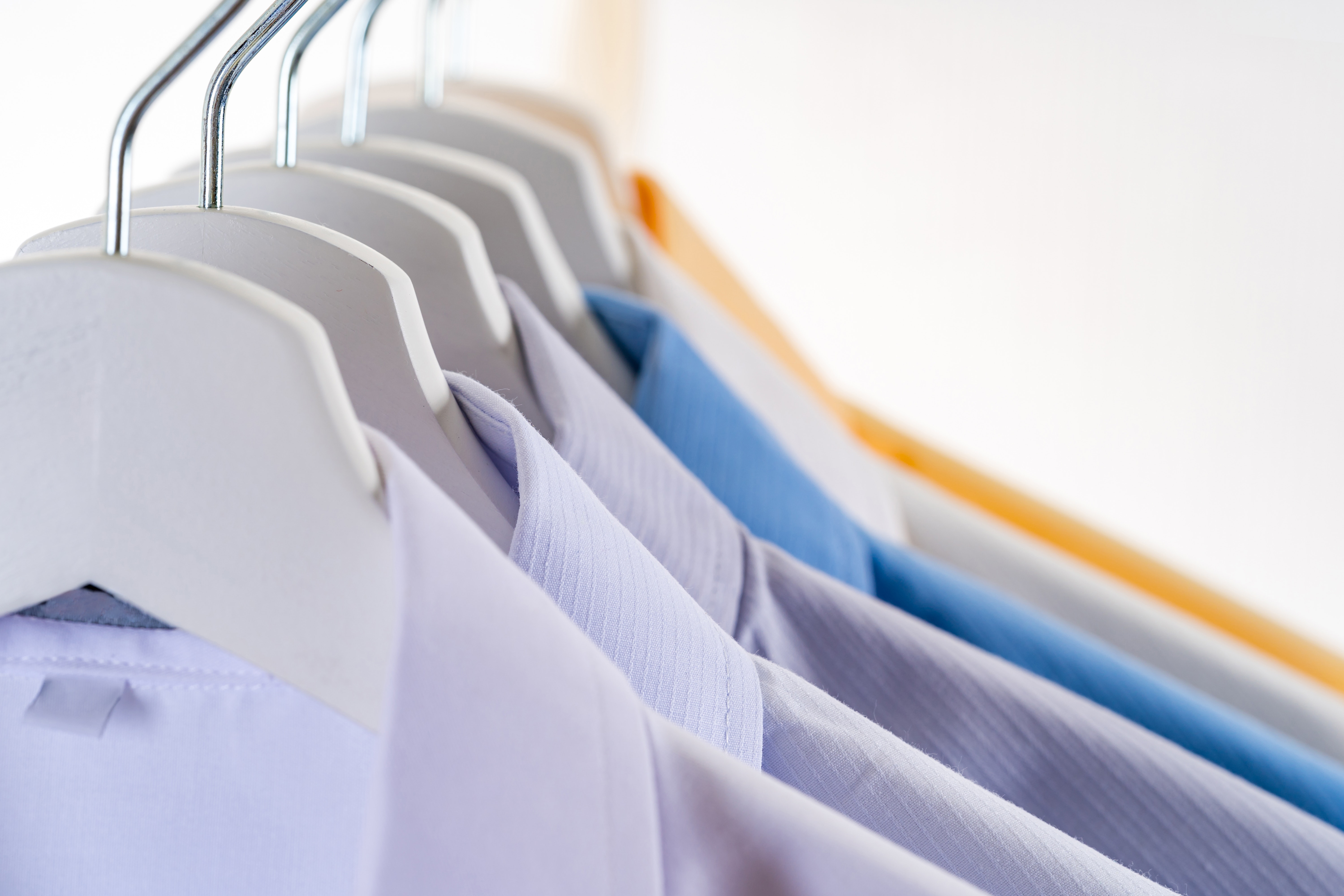 Comment bien repasser une chemise ? | Domicile clean